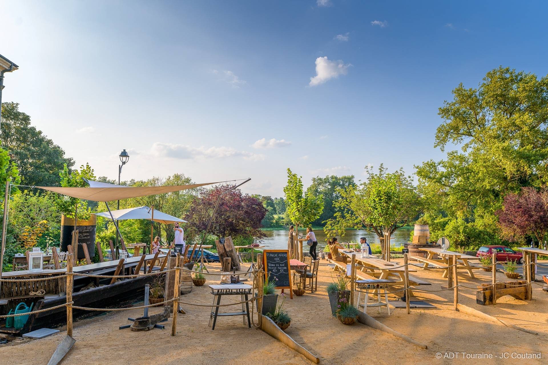 Caves Ambacia | Book your visit on Winalist